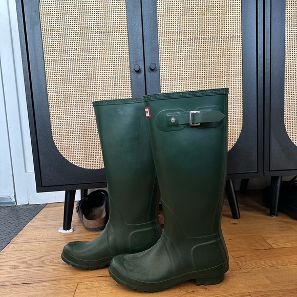 Hunter | Shoes | Hunter Forrest Green Rain Boots | Poshmark